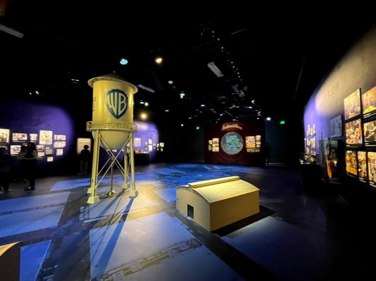 Inside Warner Brother Studio Tour – DayDream Under the Stars