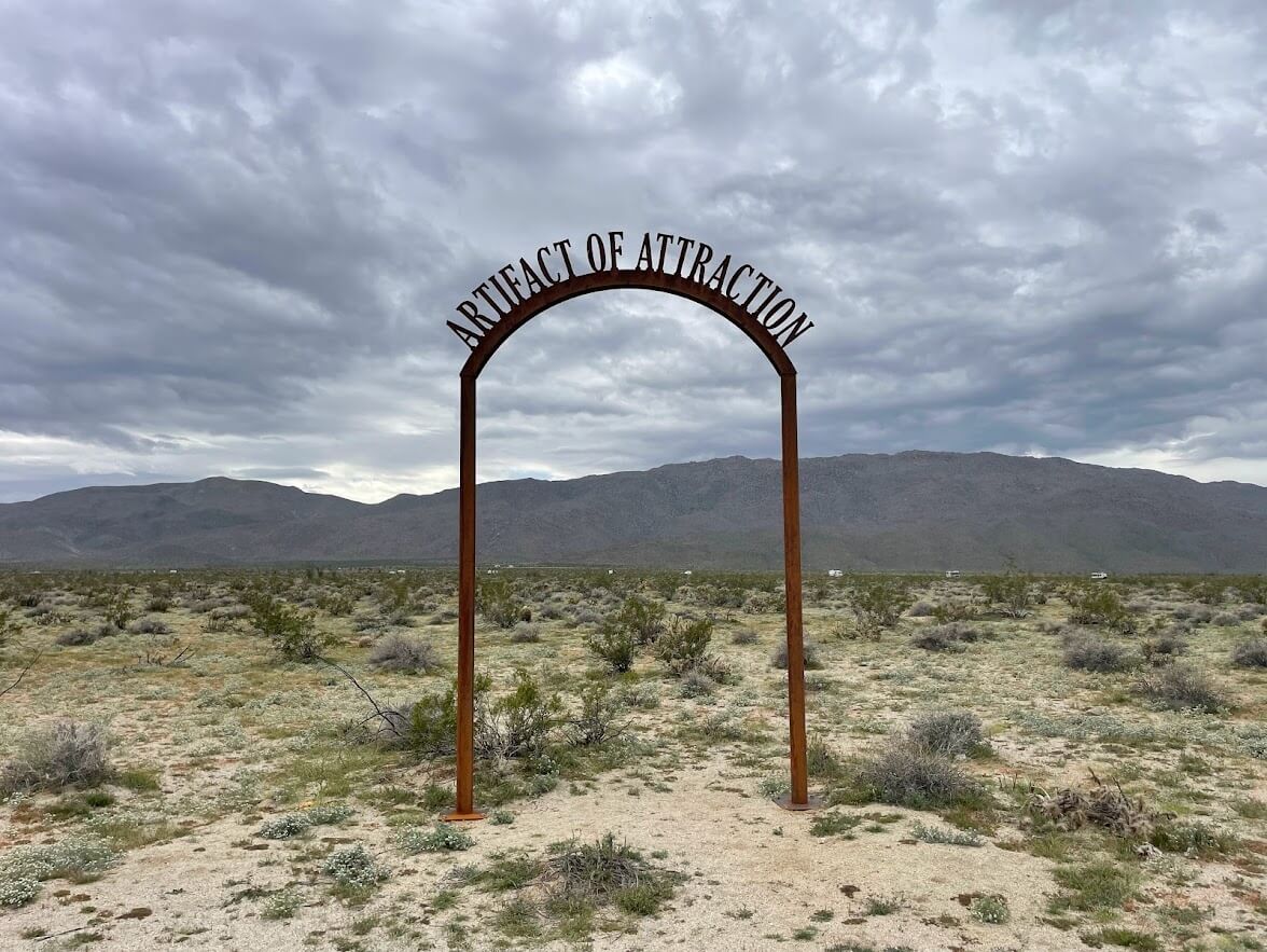 Sculptures hunting in the Anza-Borrego Desert – DayDream Under the Stars