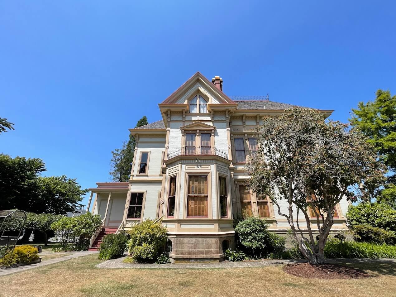 Flavel House: A Luxurious Glimpse into the 19th Century – DayDream ...