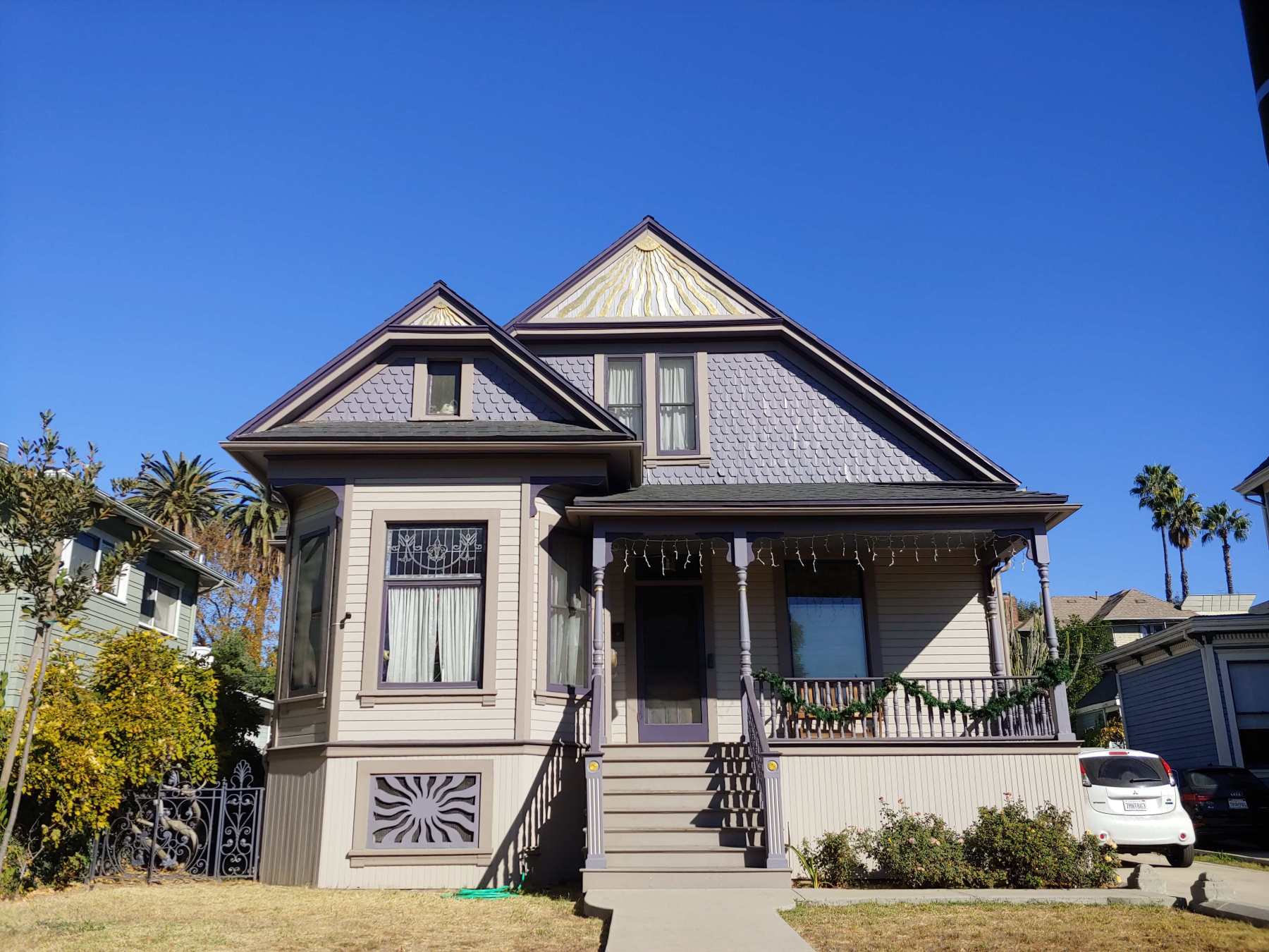 Strolling the Very Victorian Los Angeles: A Journey Through Angelino ...