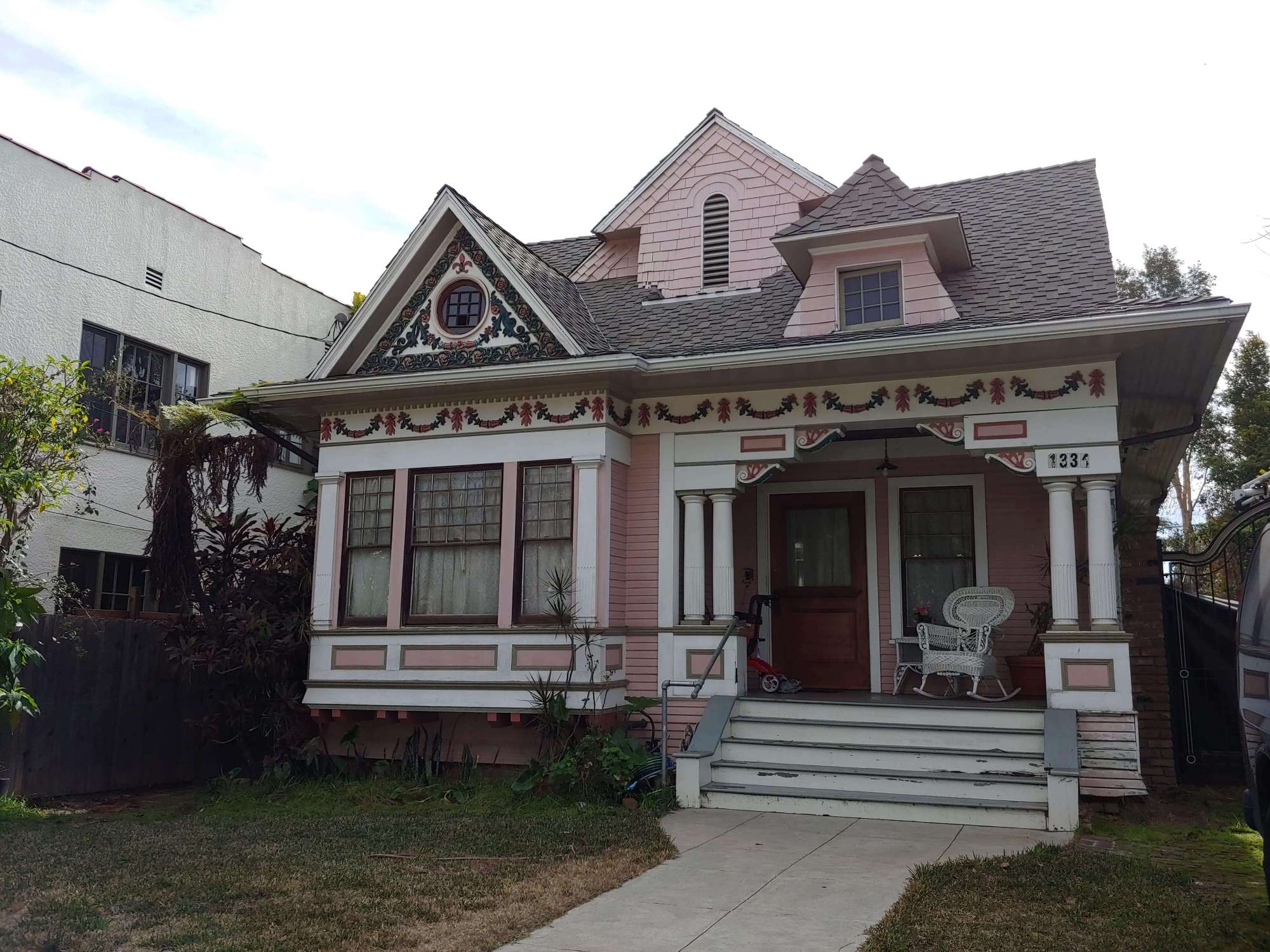 Strolling the Very Victorian Los Angeles: A Journey Through Angelino ...